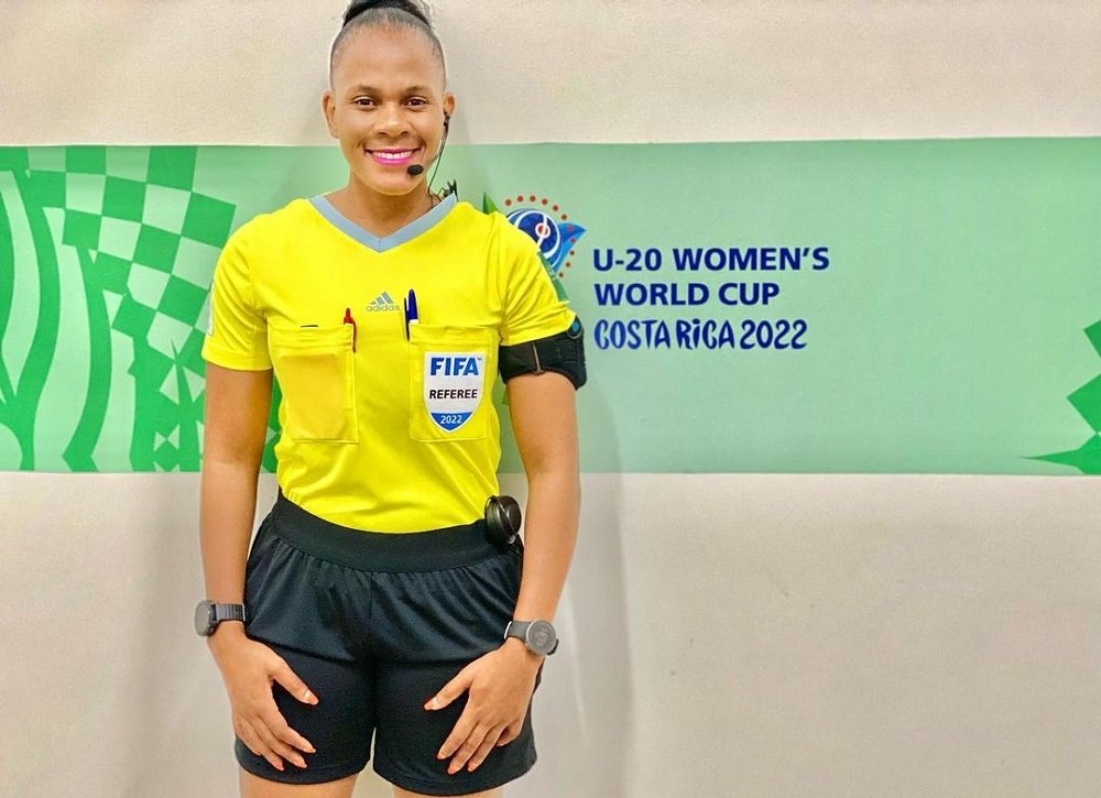 Akhona Makalima Biography: Age, Profile, Parents, Child, Pictures ...